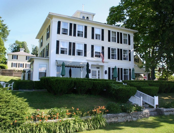 Hopkins Inn | Explore Washington CT
