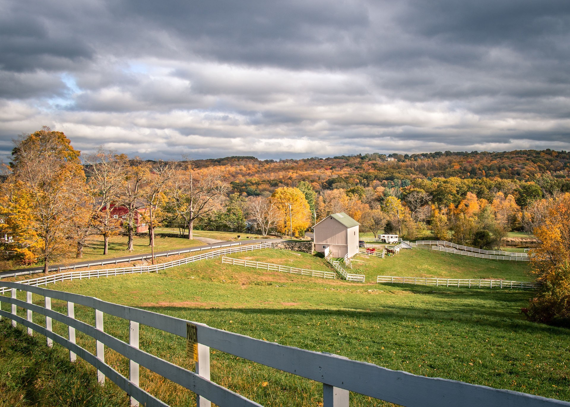 10 of Our Favorite Fall Adventures in Washington - Explore Washington CT